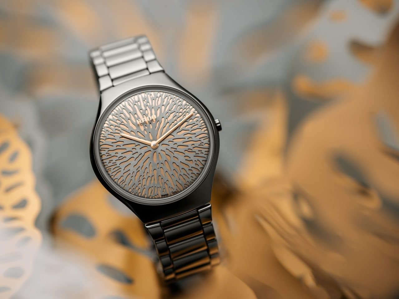 Rado True Round Thinline x Great Gardens Of The World